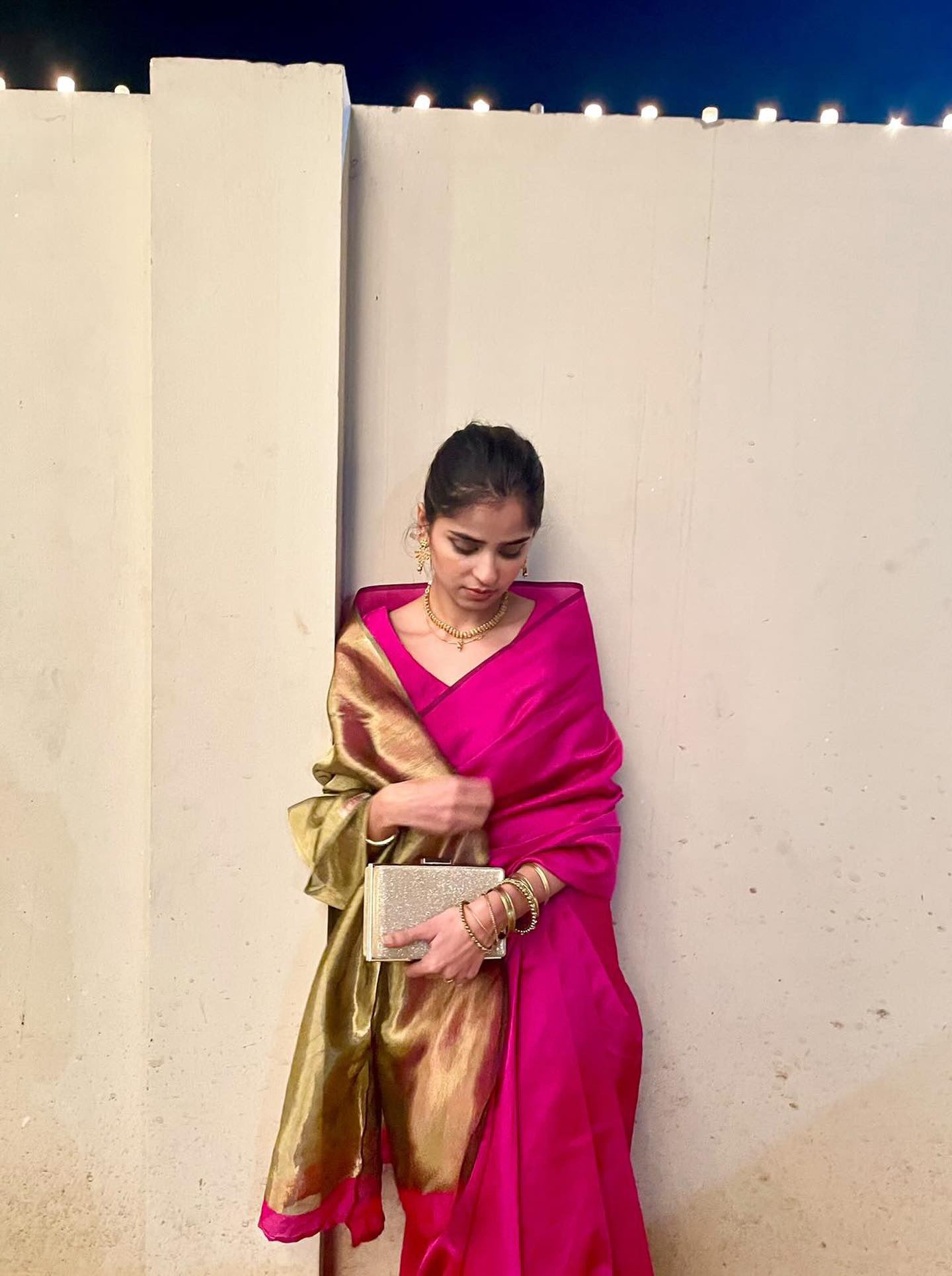 Aatshi Pink – Saareeka